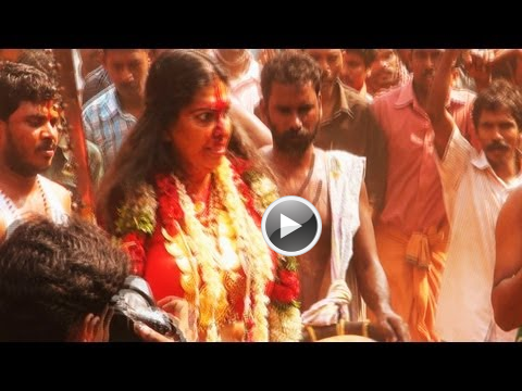 Kodungallur Bharani, Festival, Oracles, Velichappadu, Kodungalloor ...