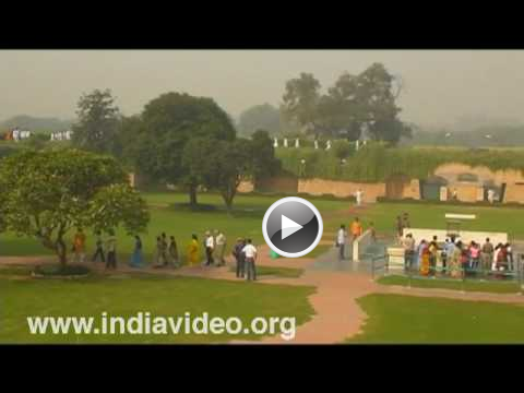 Raj Ghat, Mahatma Gandhi, Cremation ground, New Delhi, Video, India