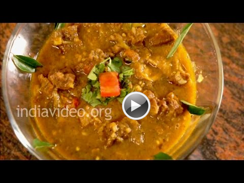 How To Cook Green Chilli Mutton Curry - Recipe And Method Of Preparation